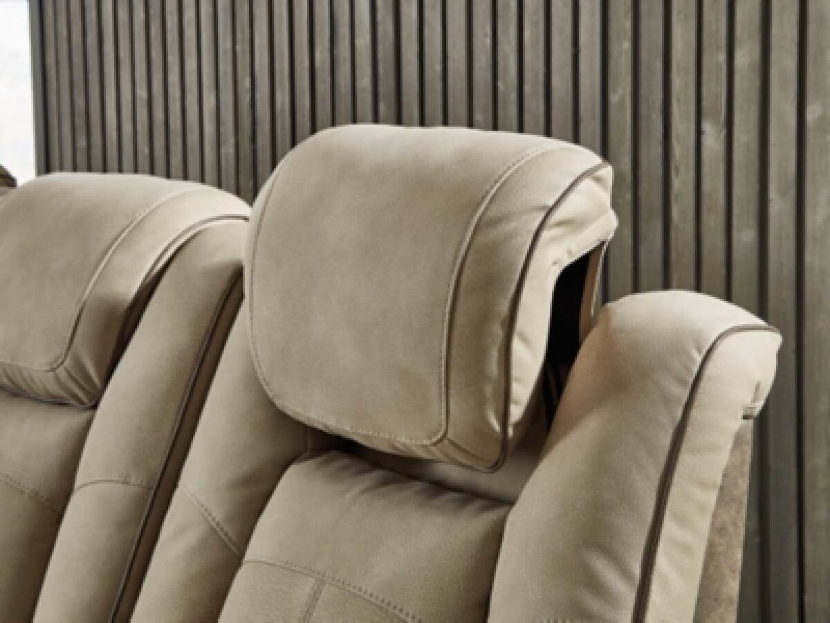 Next-Gen DuraPella Power Reclining Sofa – Dungey's Furniture & Floors
